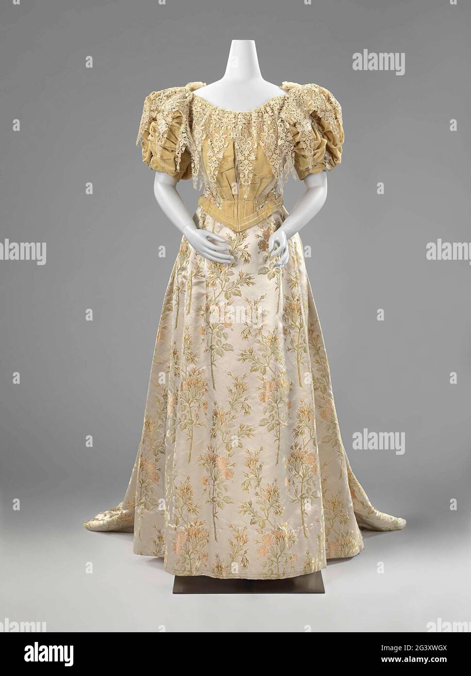 16th Century Fashion High Resolution Stock Photography and Images - Alamy