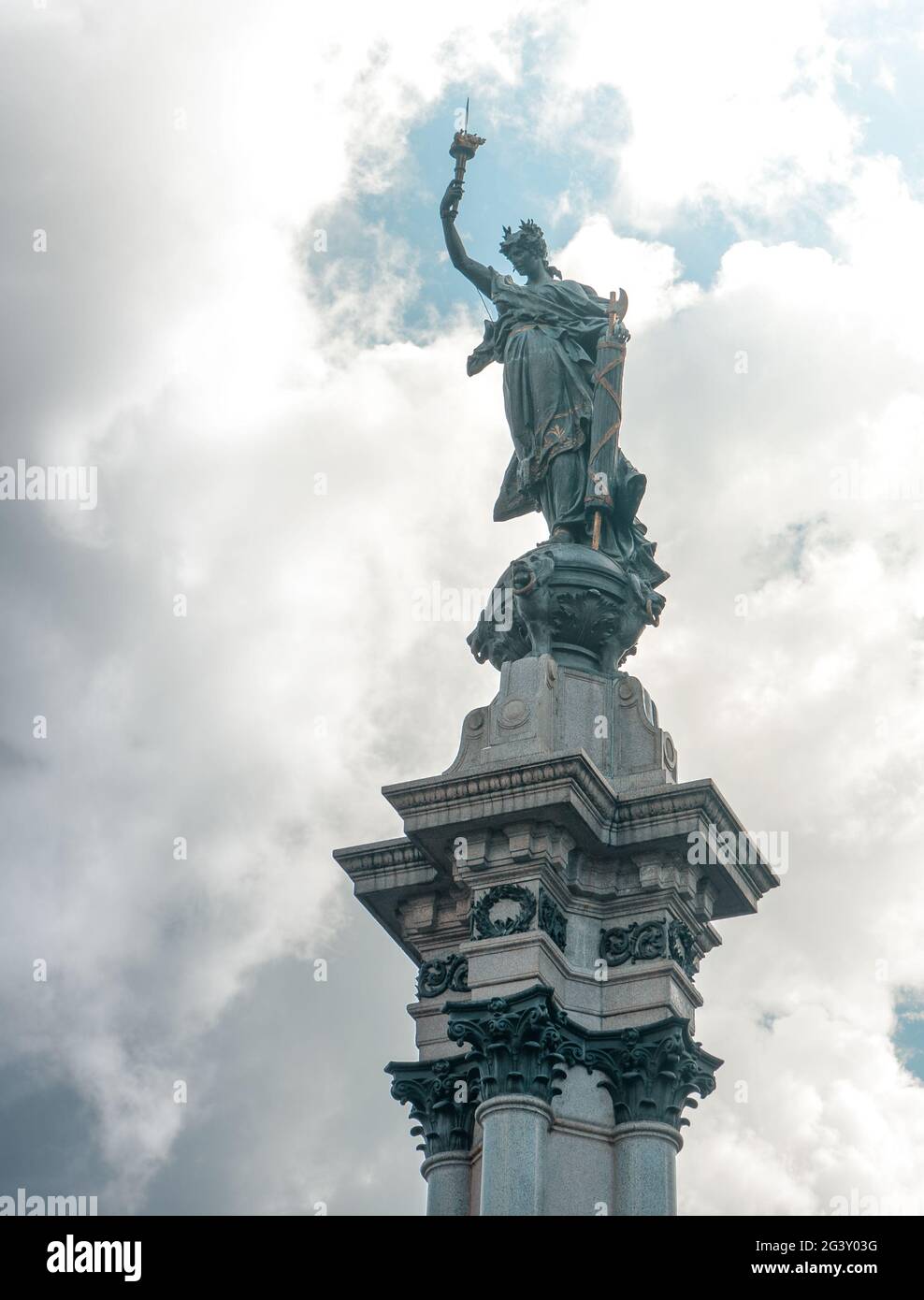 Independence square lumbisi ecuador hi-res stock photography and images ...