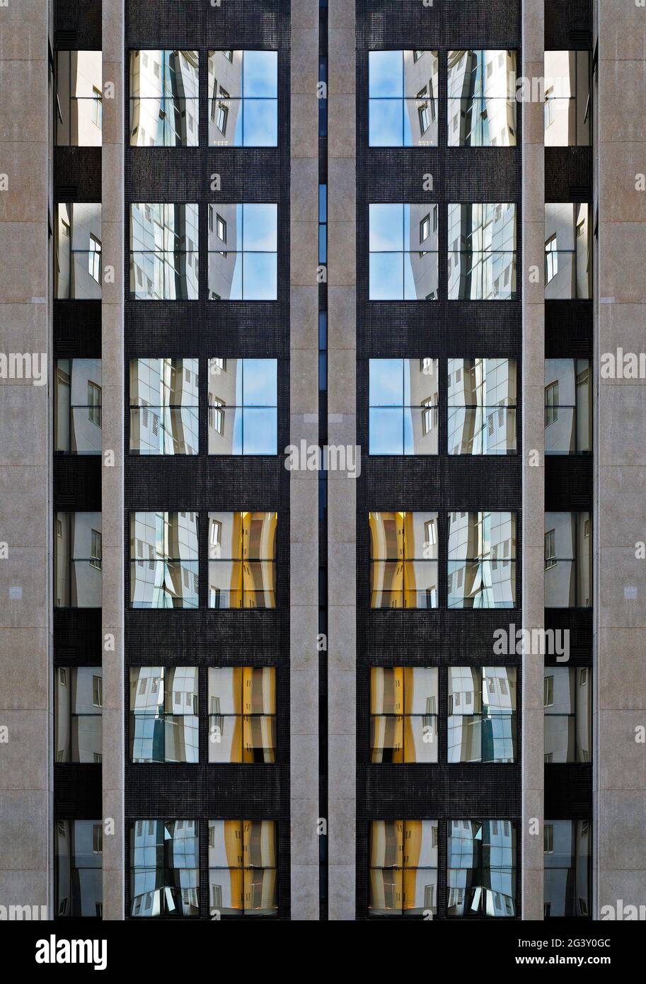 Reflections glass hi-res stock photography and images - Alamy