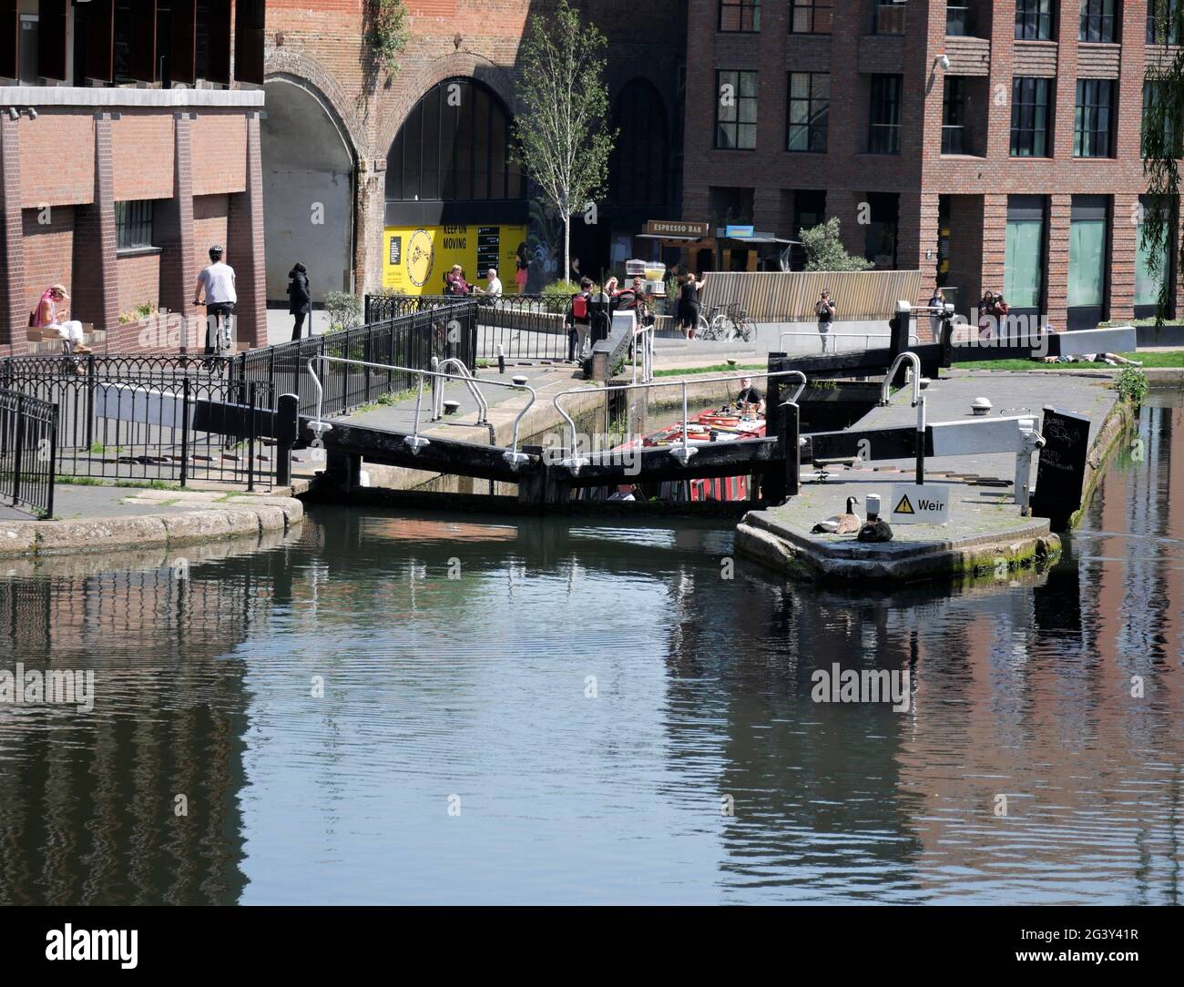 Canal boat in the lock at Camden Lock, London Stock Photo - Alamy