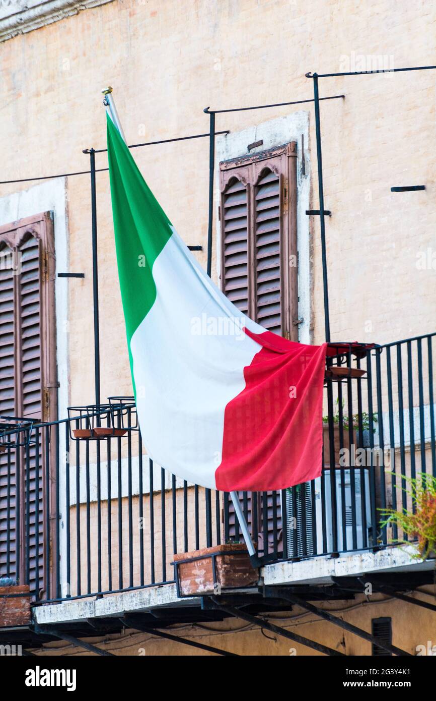 Real Italian Flag Stock Photo - Alamy
