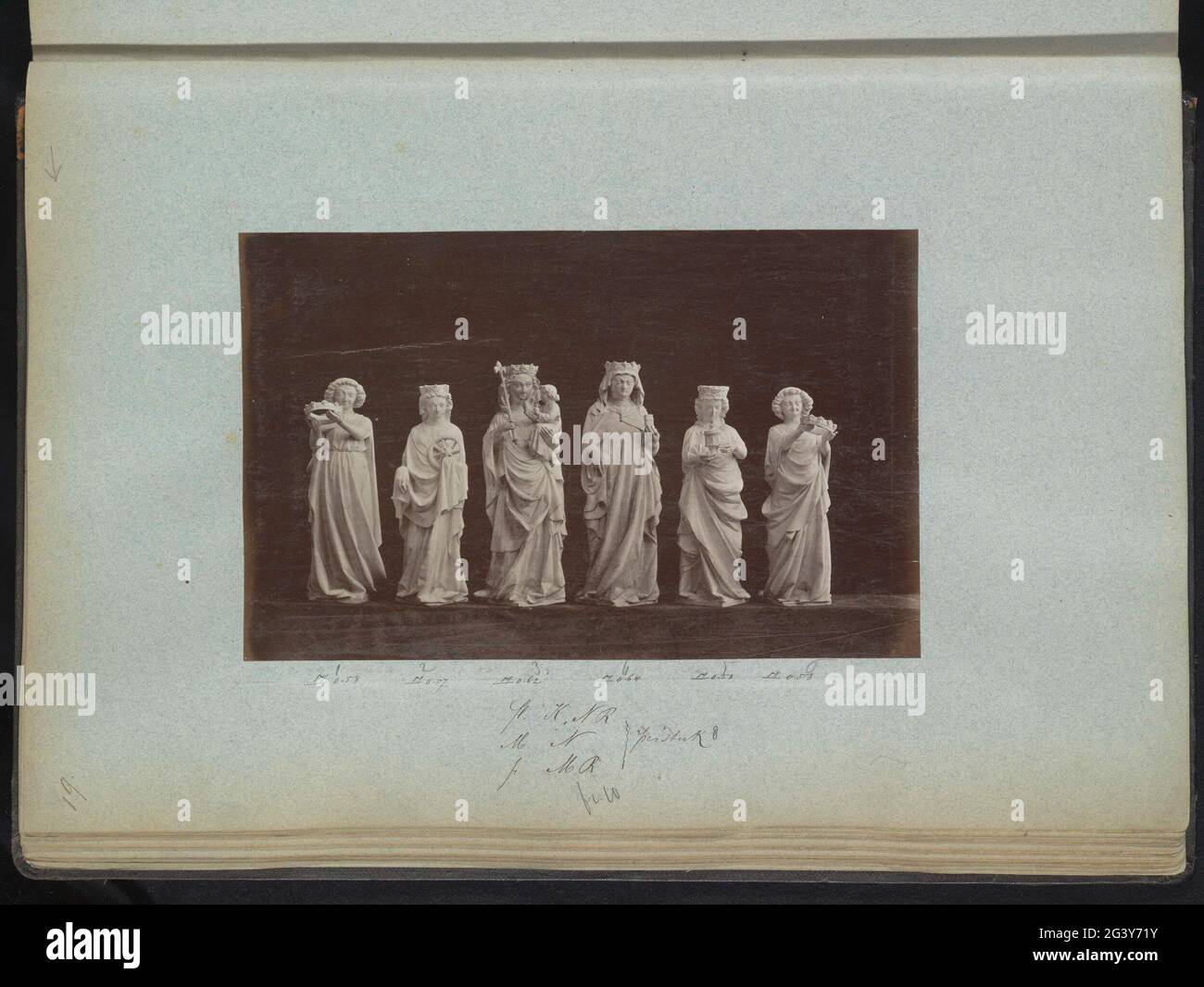 Six plaster casts from sculptures Stock Photo - Alamy