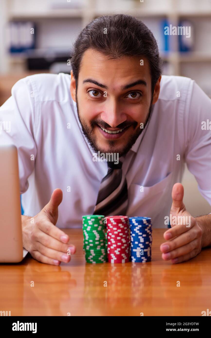 Casino employee hi-res stock photography and images - Alamy