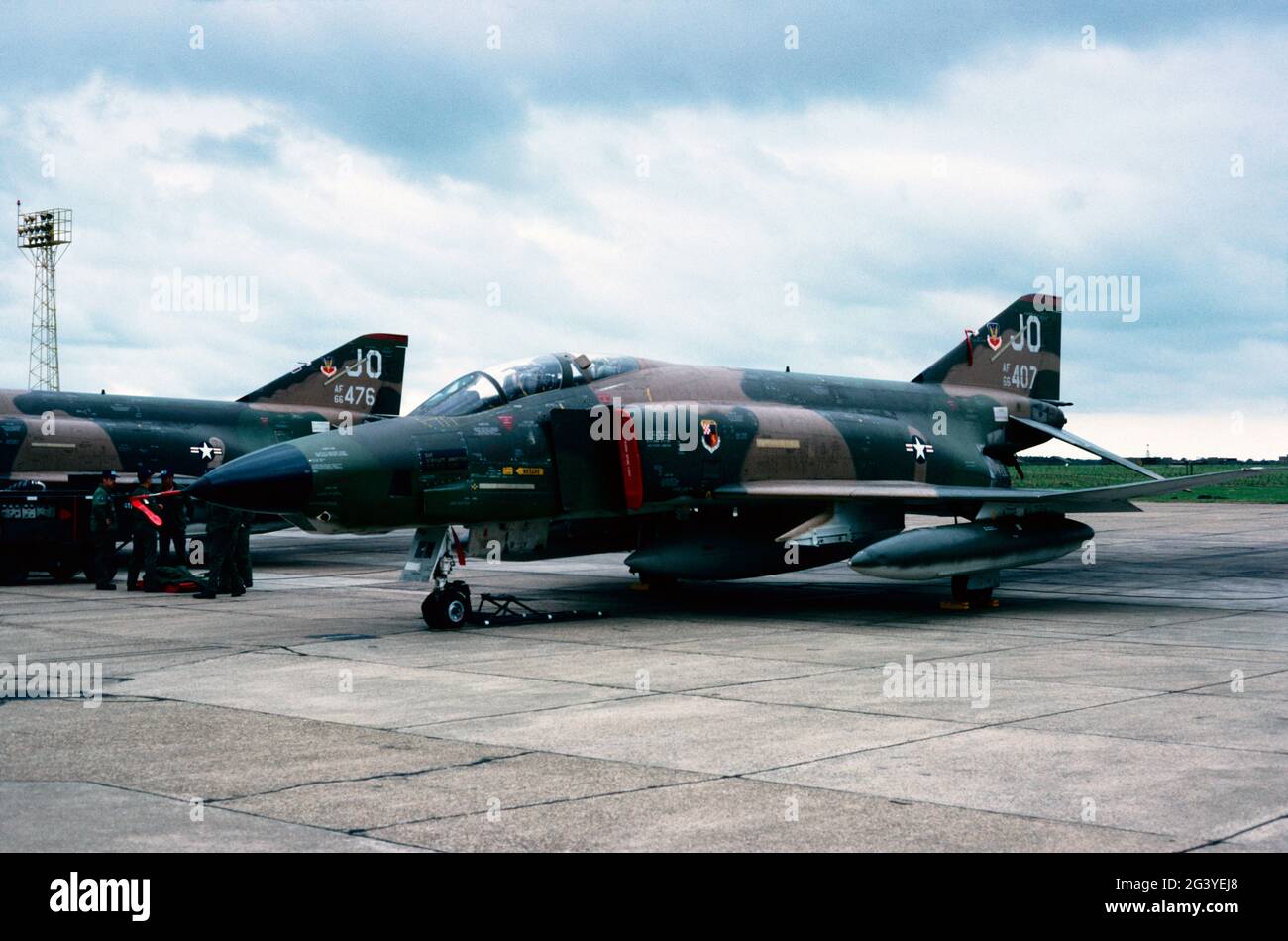 F 4 phantom navy hi-res stock photography and images - Alamy