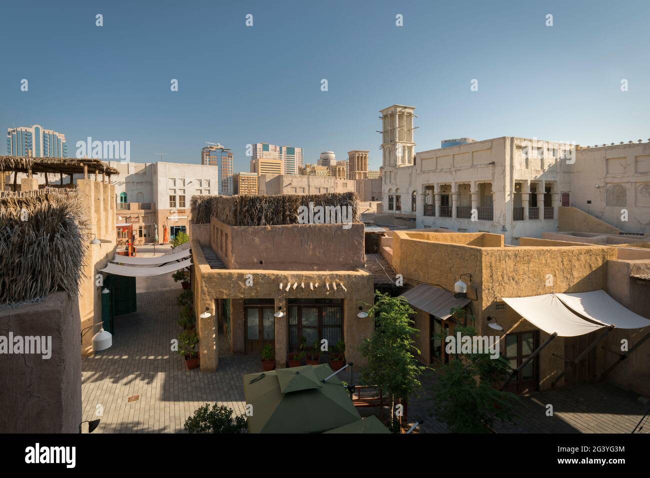 Al seef dubai creek hi-res stock photography and images - Alamy