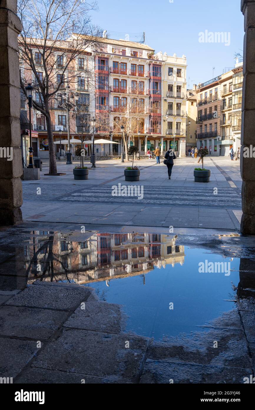 Plaza de zocodover square toledo hi-res stock photography and images ...