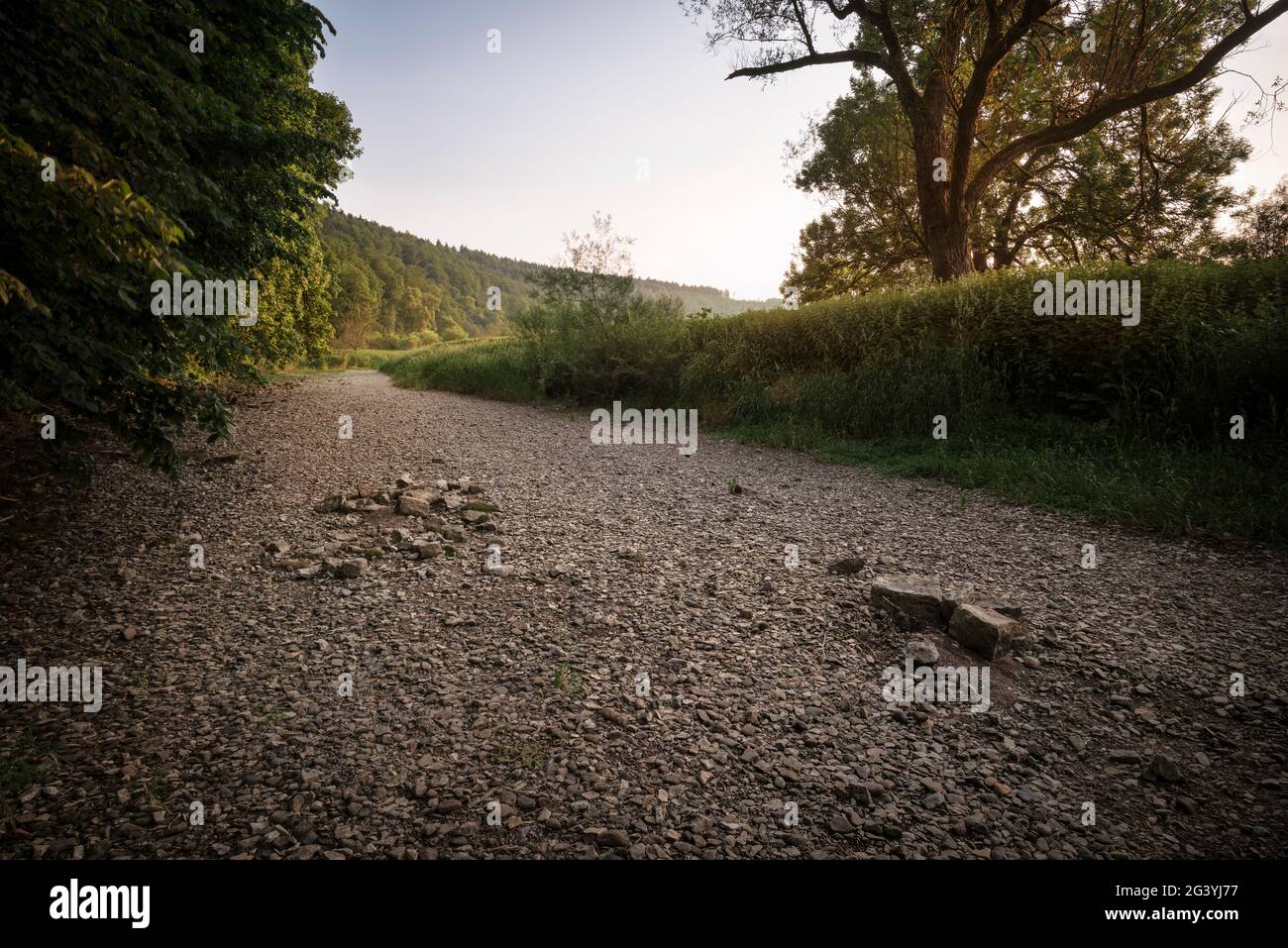 Natural phenomenon of the Danube infiltration between Immendingen and ...