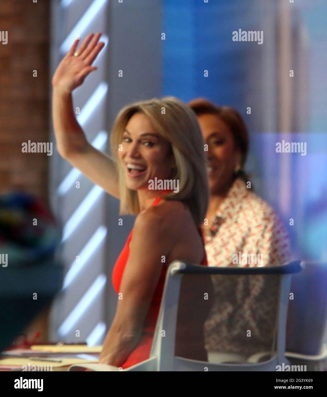 Robin roberts amy hi-res stock photography and images - Alamy