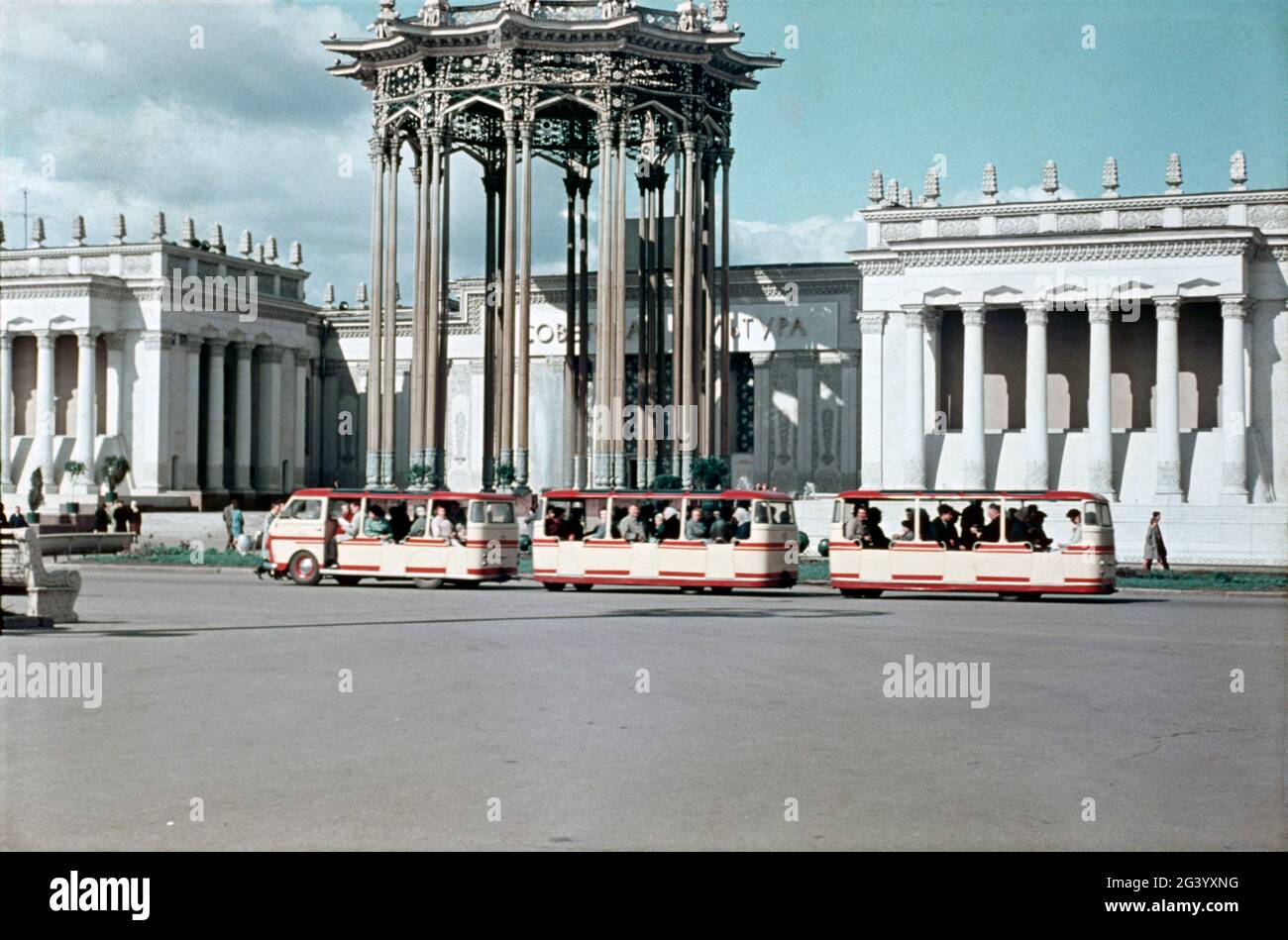 Bus moscow soviet union hi-res stock photography and images - Alamy