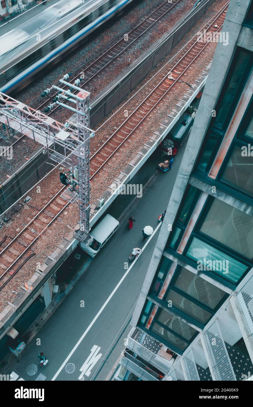 Alleyway osaka hi-res stock photography and images - Alamy
