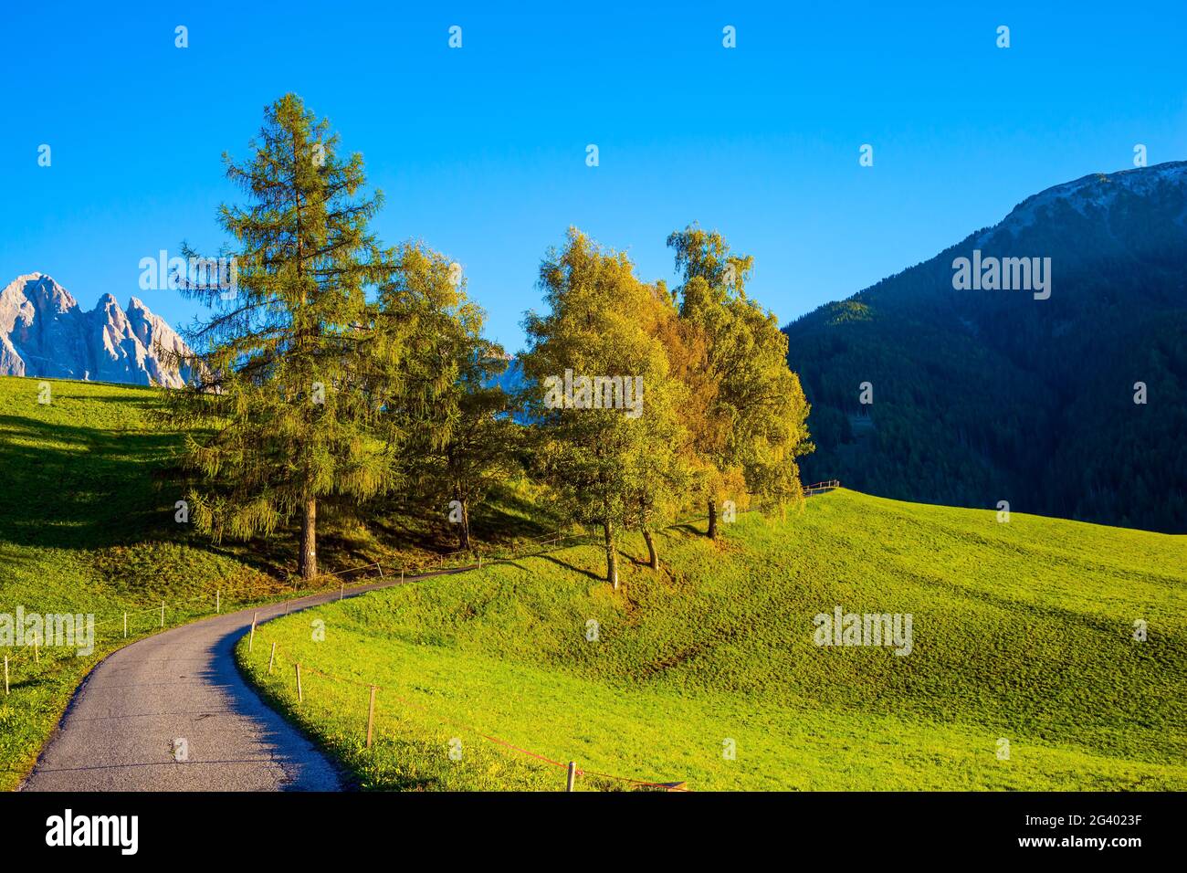 Narrow valley narrow valley hi-res stock photography and images - Alamy