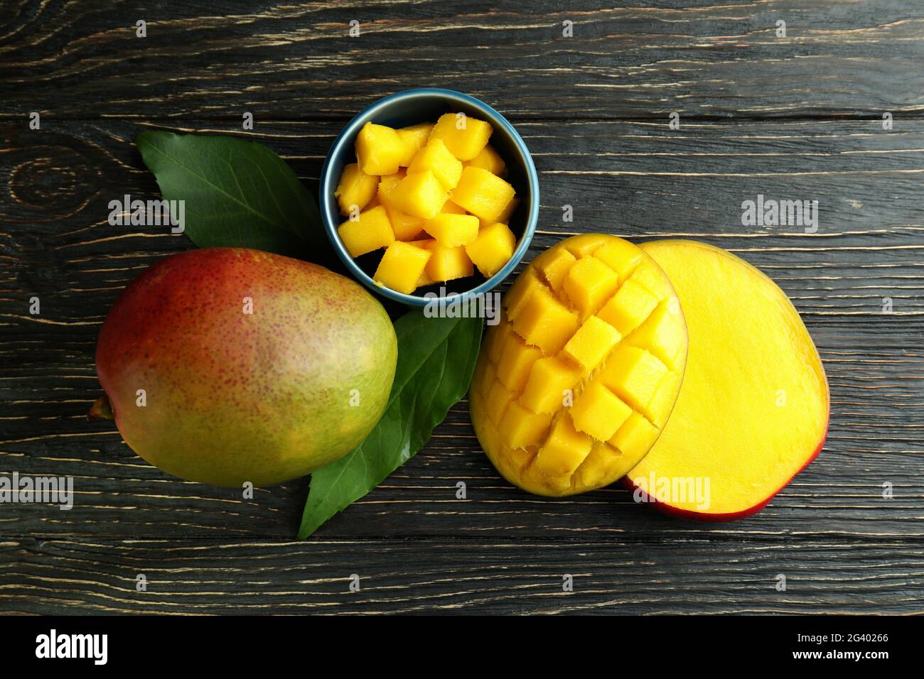 Mango fruit table hi-res stock photography and images - Alamy