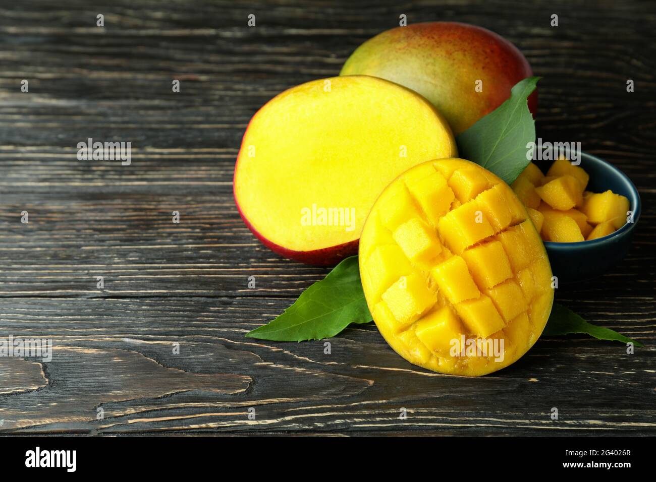 Mango fruit table hi-res stock photography and images - Alamy