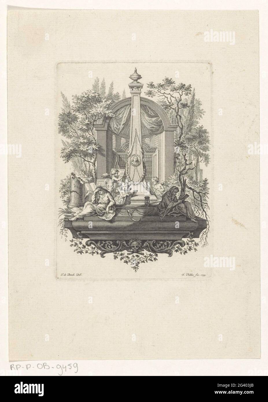 Third putto reads hi-res stock photography and images - Alamy