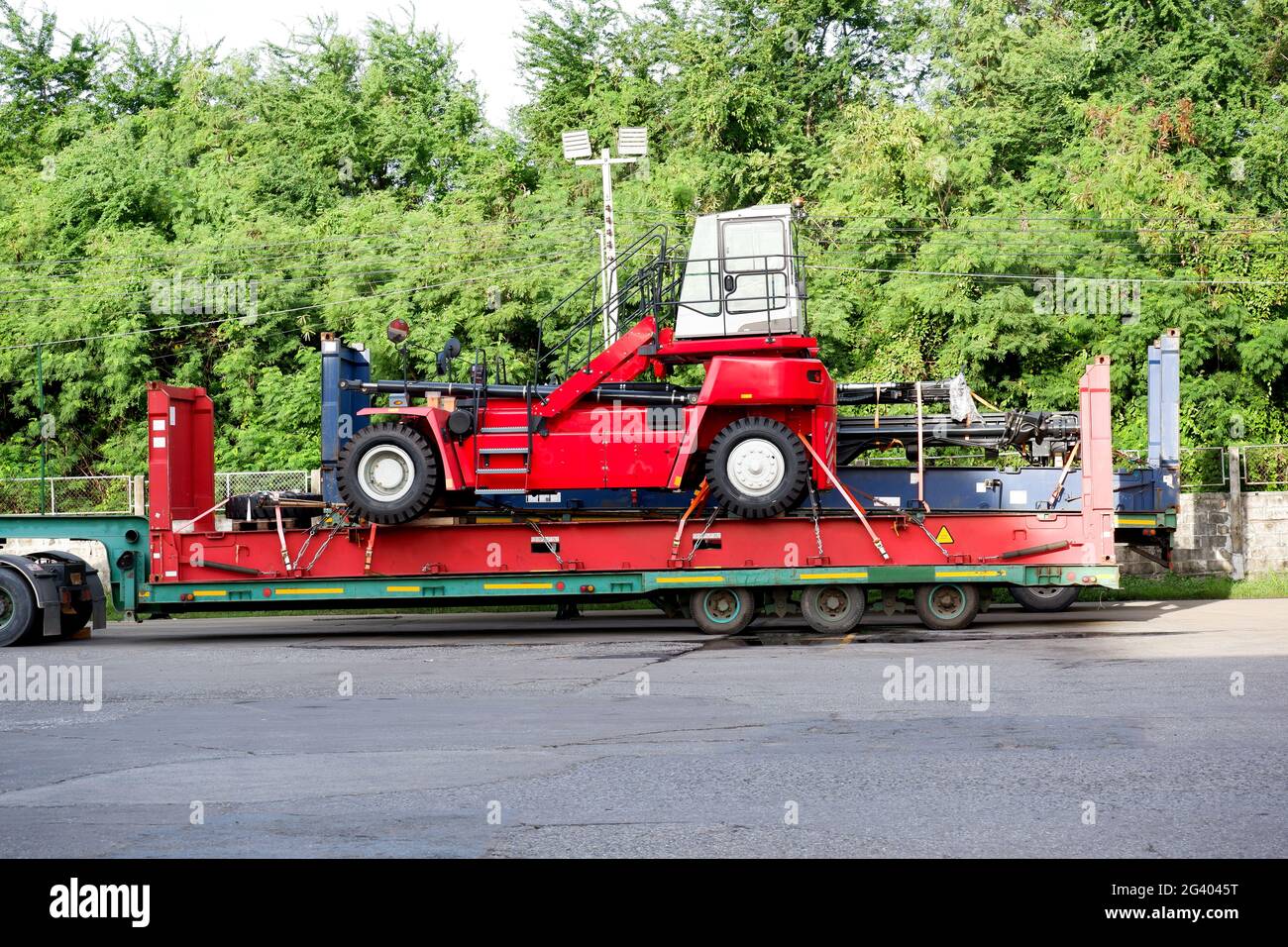 Heavy trucks, machinery trucks container truck Stock Photo - Alamy