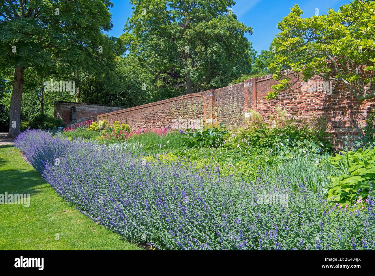Garden Waterlow Park Highgate London Stock Photo - Alamy
