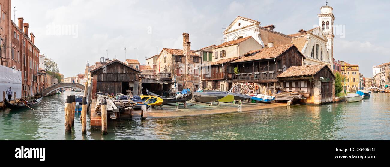 Squero di San Trovaso gondola shipyard, Dorsoduro in Venice, panorama ...