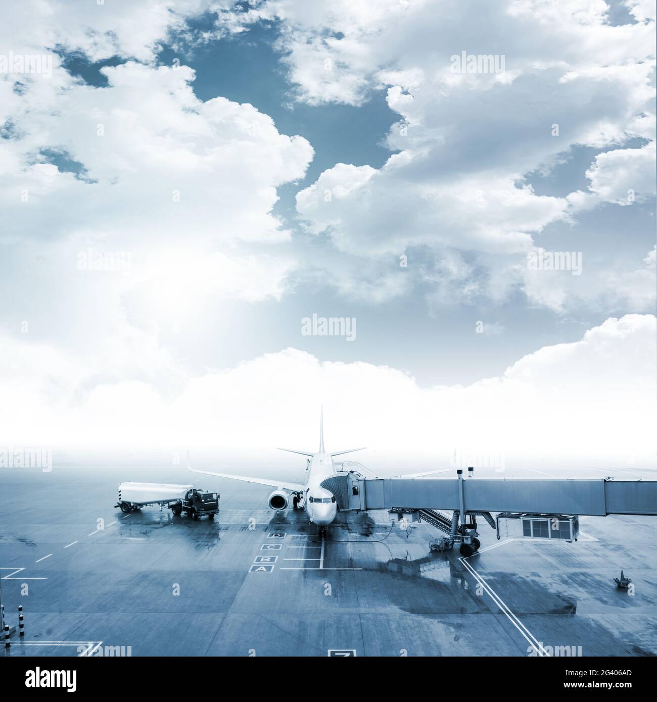 Airport ground operation Stock Photo - Alamy