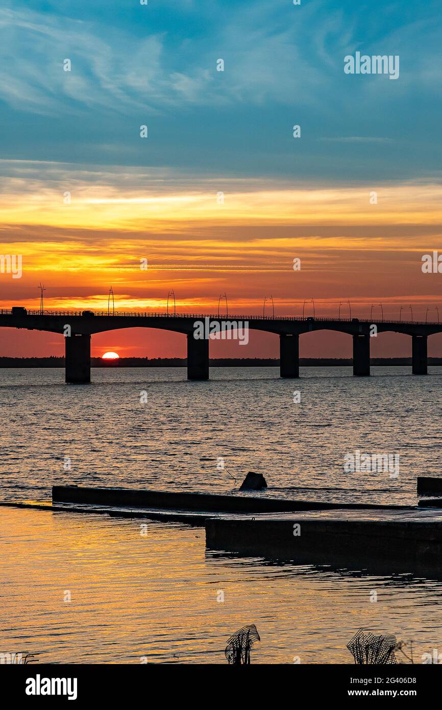France. Charentes-Maritimes (17) the Oléron bridge which connects Ile d ...