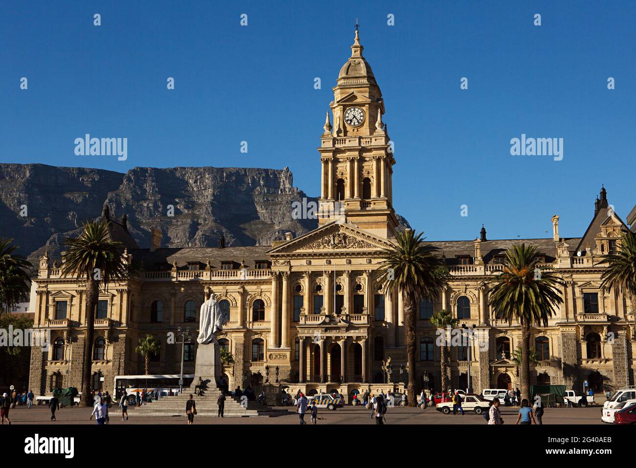 SOUTH AFRICA. WESTERN CAPE. CAPETOWN. ON THE TOP OF GRAND PARADE, THE ...