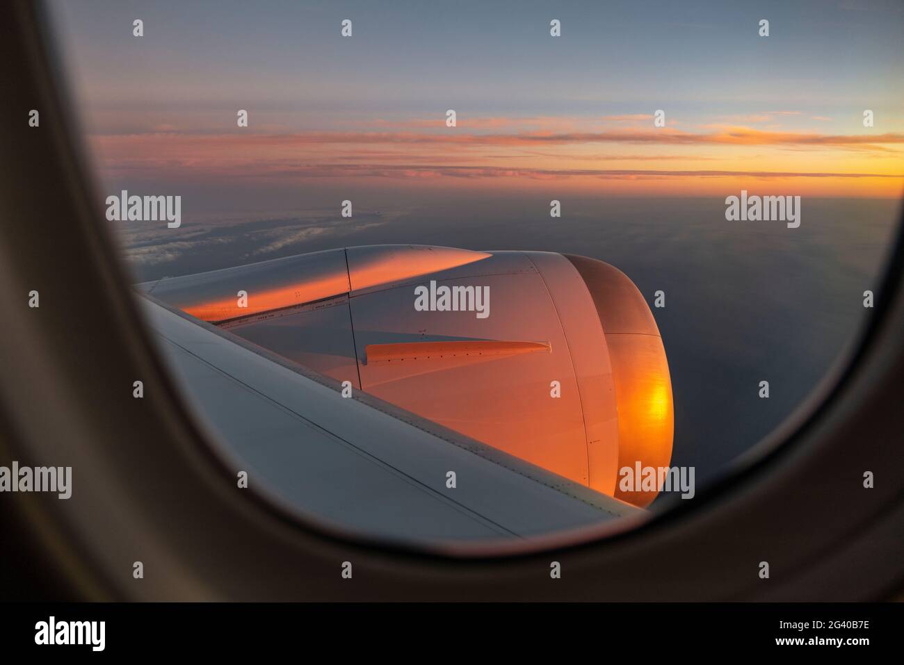 Boeing 787 dreamliner interior hi-res stock photography and images - Alamy