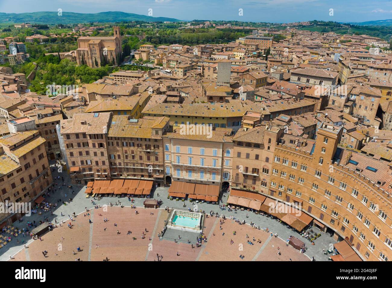 Tuscany siena piazza del campo hi-res stock photography and images - Alamy