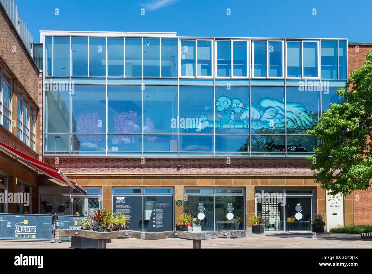The herbert art gallery and museum hi-res stock photography and images ...