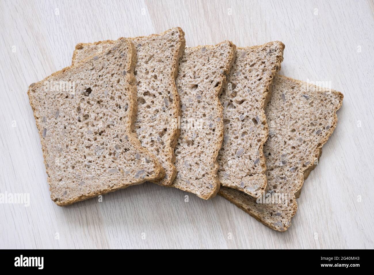 Slice wholemeal bread isolated hi-res stock photography and images - Alamy
