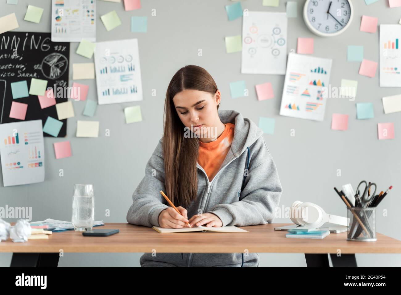 Beautiful female student hi-res stock photography and images - Alamy