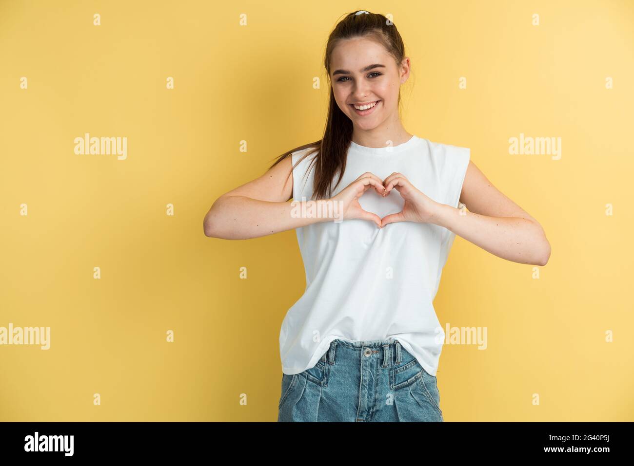 Girl in good shape hi-res stock photography and images - Alamy