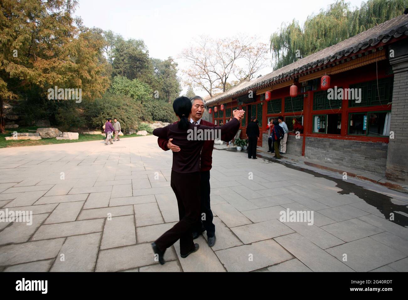 Chinese people dancing in park hi-res stock photography and images - Alamy