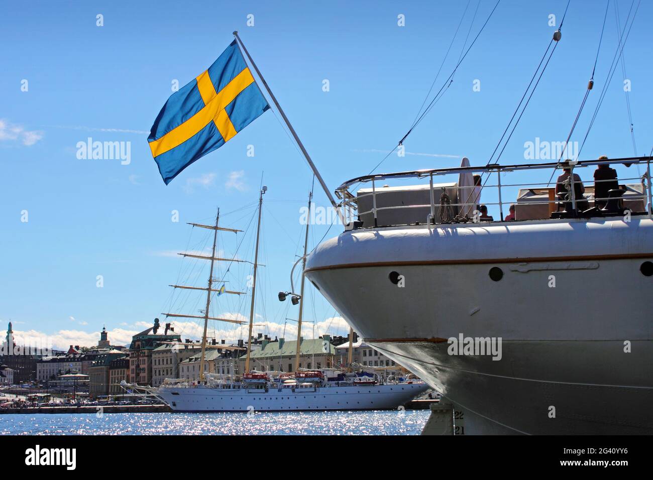 Swedish ship flag hi-res stock photography and images - Alamy