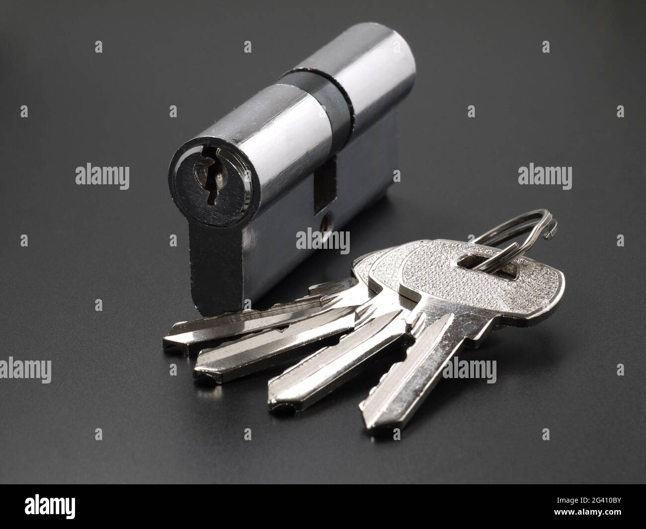 Pin tumbler of cylinder lock internal mechanism and set of keys Stock ...