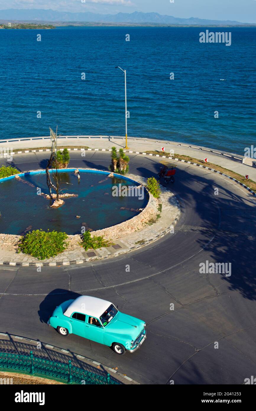 The roundabout of the sea hi-res stock photography and images - Alamy