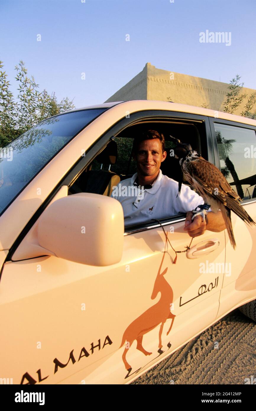 EMIRATES (UNITED ARAB EMIRATES) DUBAI. LEAVING AL MAHA LUXURY CAMP FOR ...