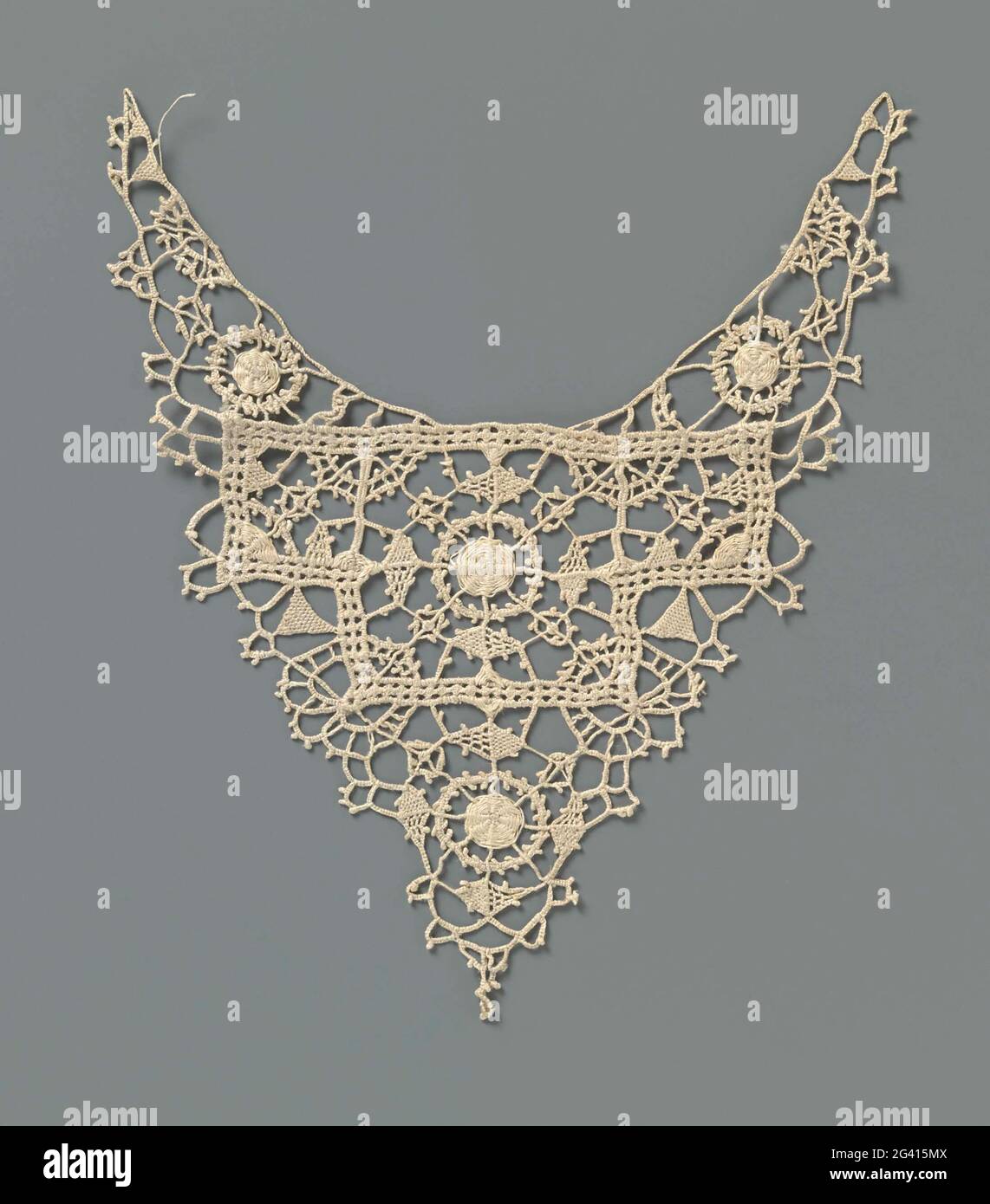 Collar of needle side with concentric circles to dot poet. Triangular ...