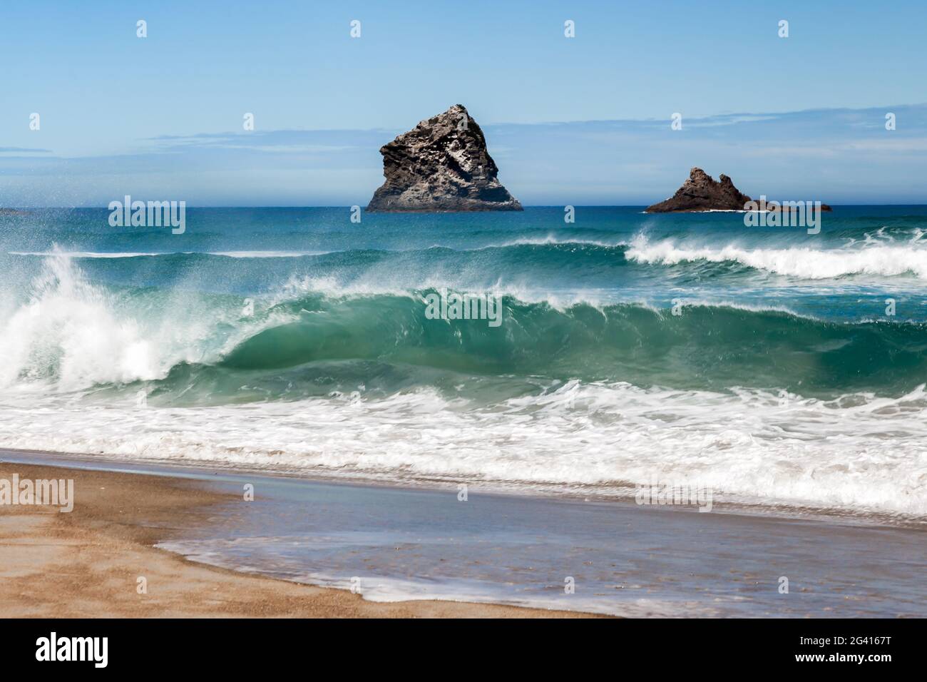 Sandfly beach hi-res stock photography and images - Alamy
