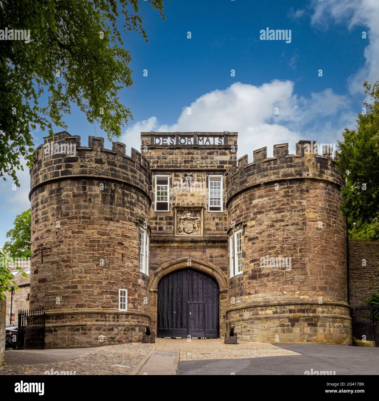 Skipton Castle, owned by the Fattorini family. Skipton, Yorkshire, UK ...