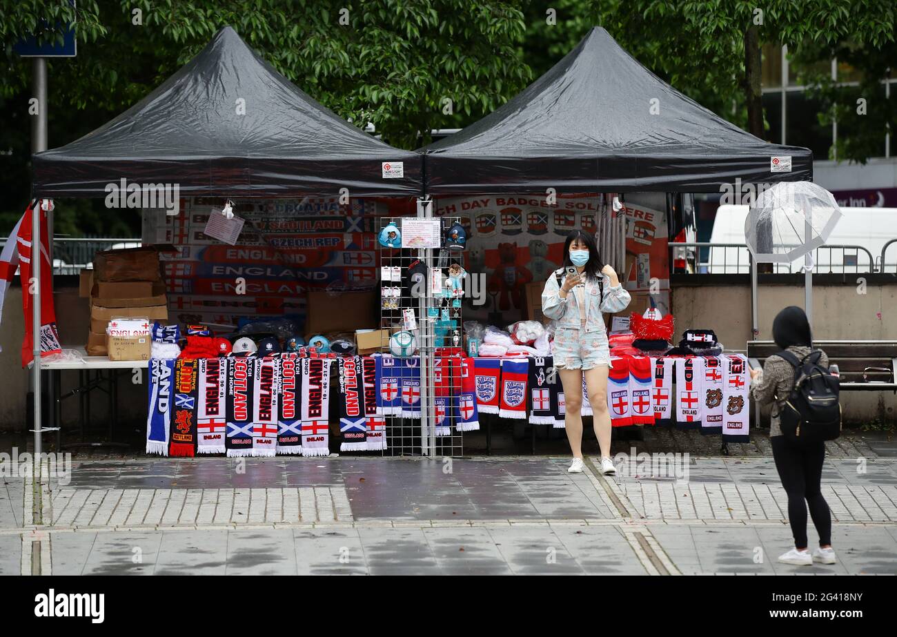 A merchandise stall hi-res stock photography and images - Alamy