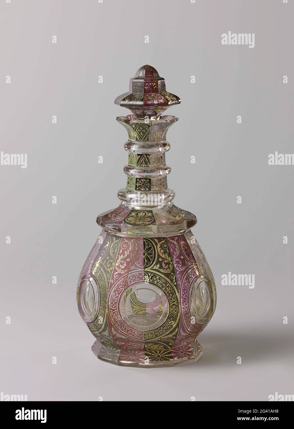 Faceted body hi-res stock photography and images - Alamy