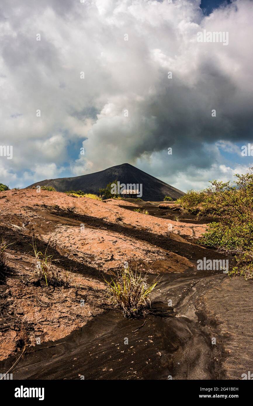 Ash field hi-res stock photography and images - Alamy