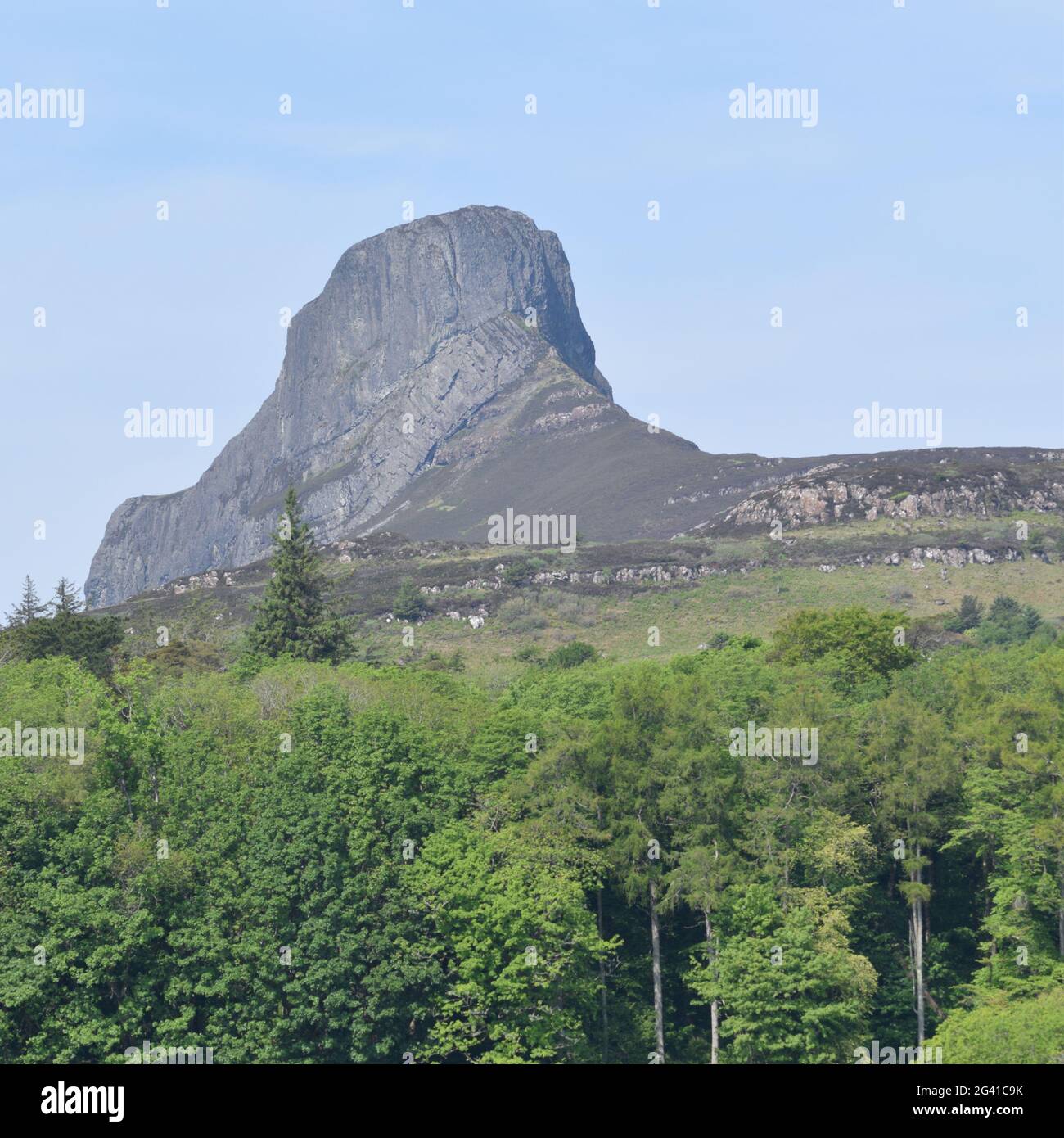 An sgurr eigg hi-res stock photography and images - Alamy