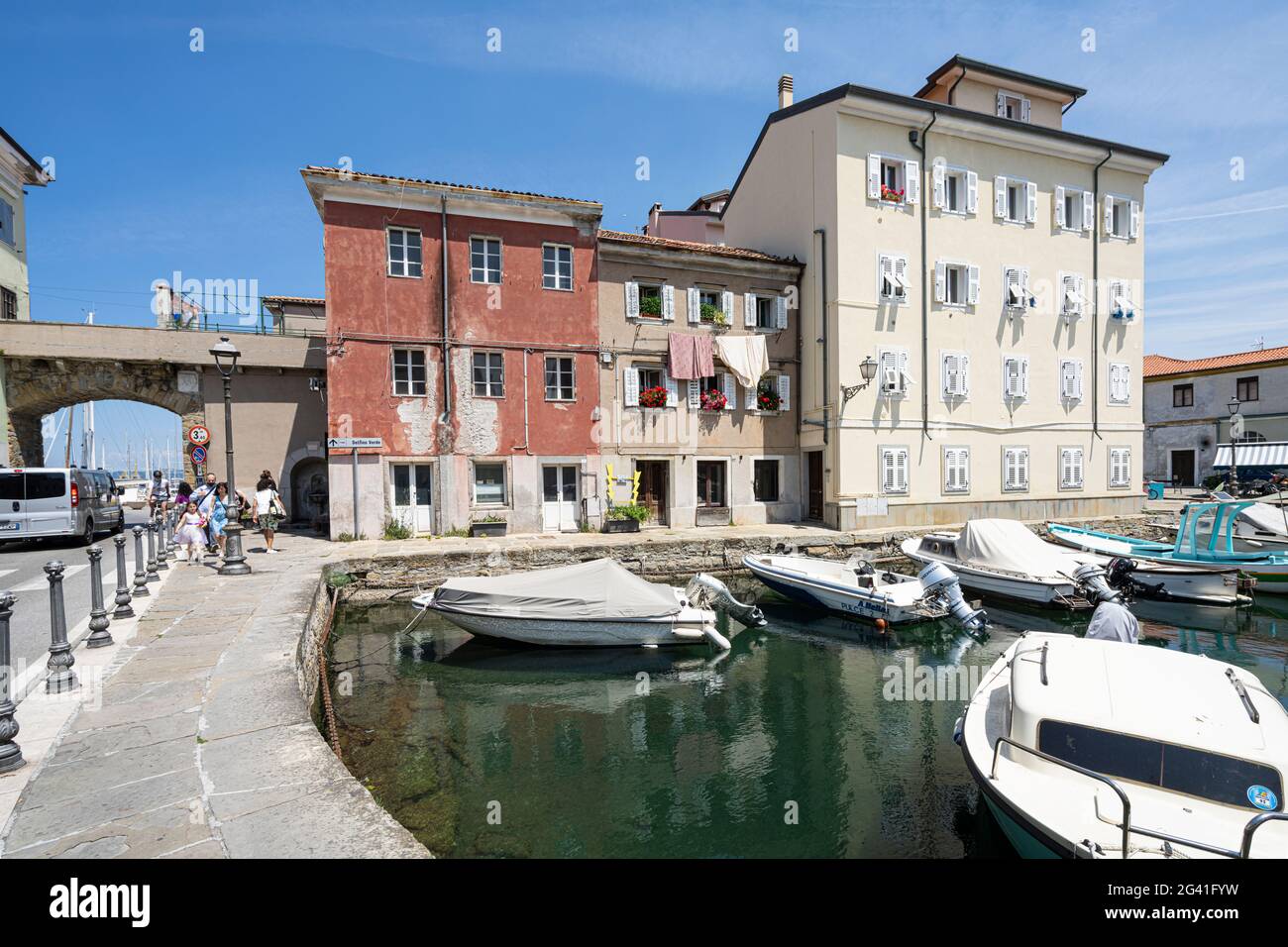 Venetian achitecture hi-res stock photography and images - Alamy