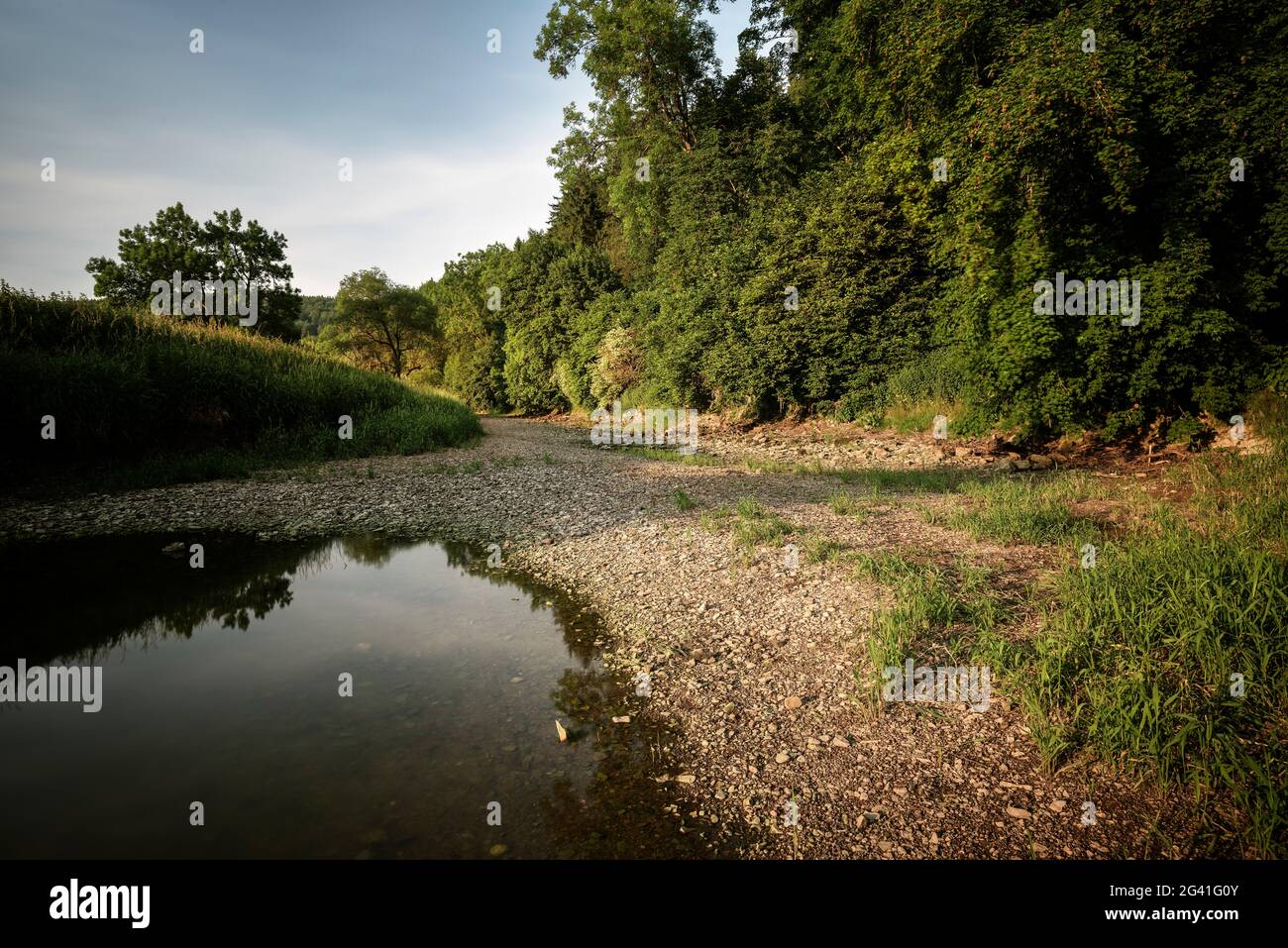 Natural phenomenon of the Danube infiltration between Immendingen and ...