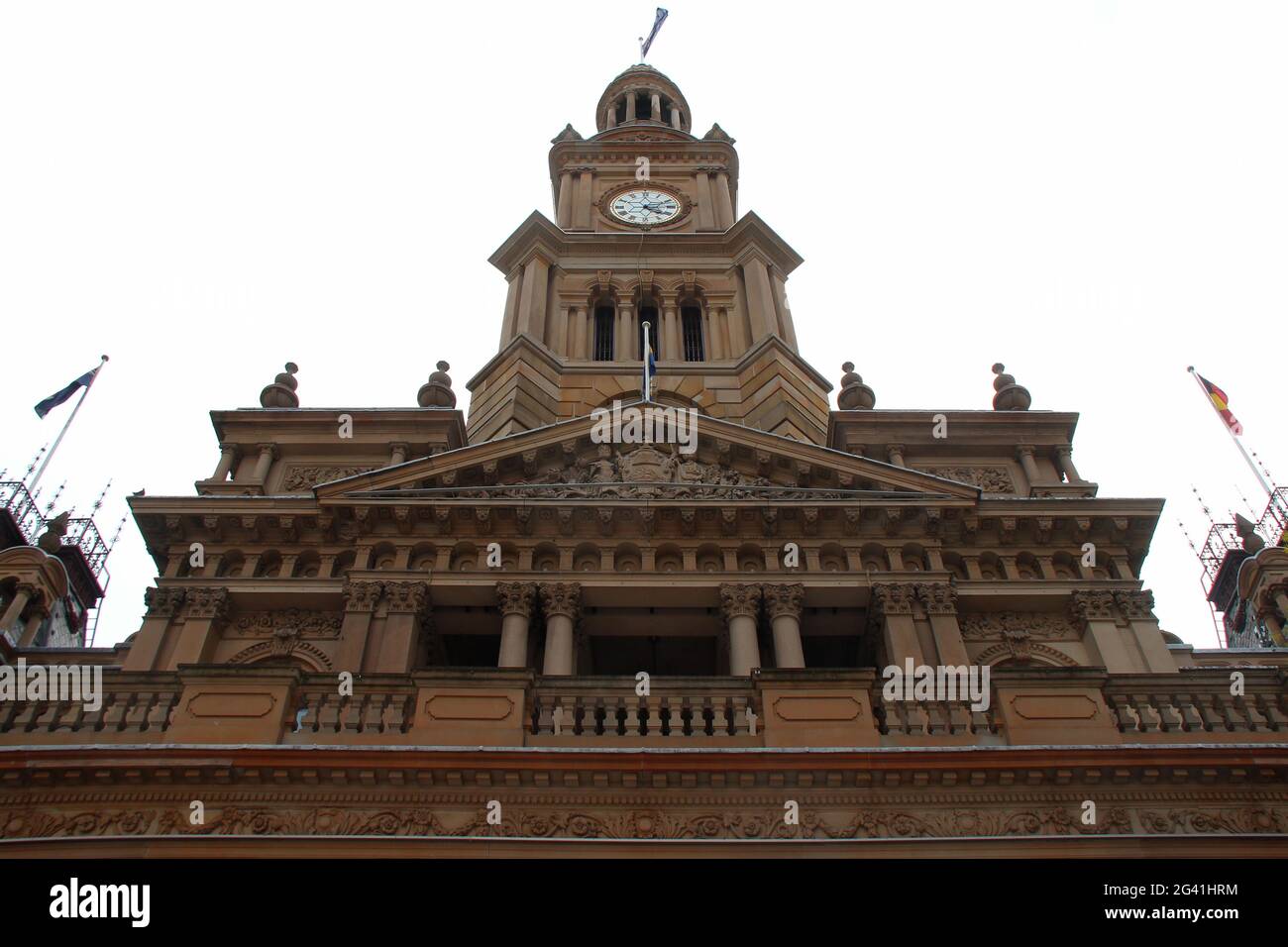 colonial building (town hall) in sydney (australia Stock Photo - Alamy