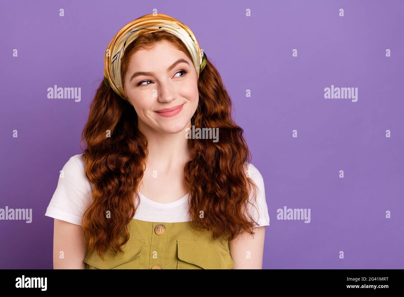 Photo of attractive nice happy young dreamy lady look empty space ...