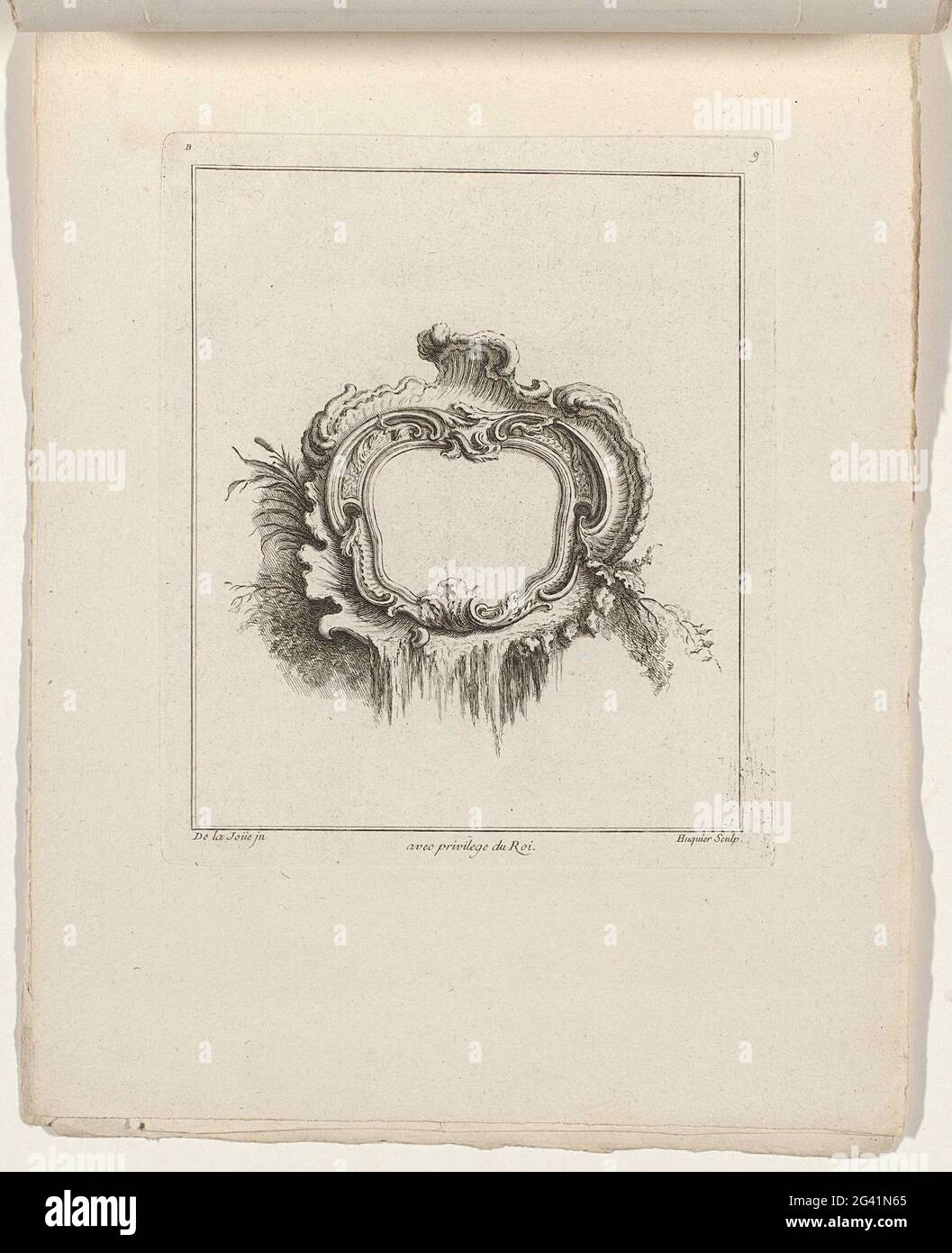 Cartouche surrounded by seed beads and leaves Stock Photo - Alamy