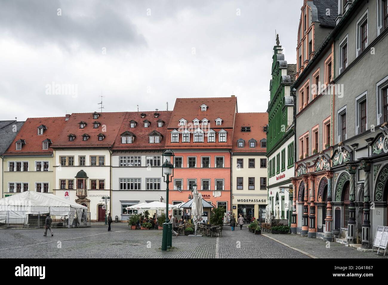Weimar market square hi-res stock photography and images - Alamy
