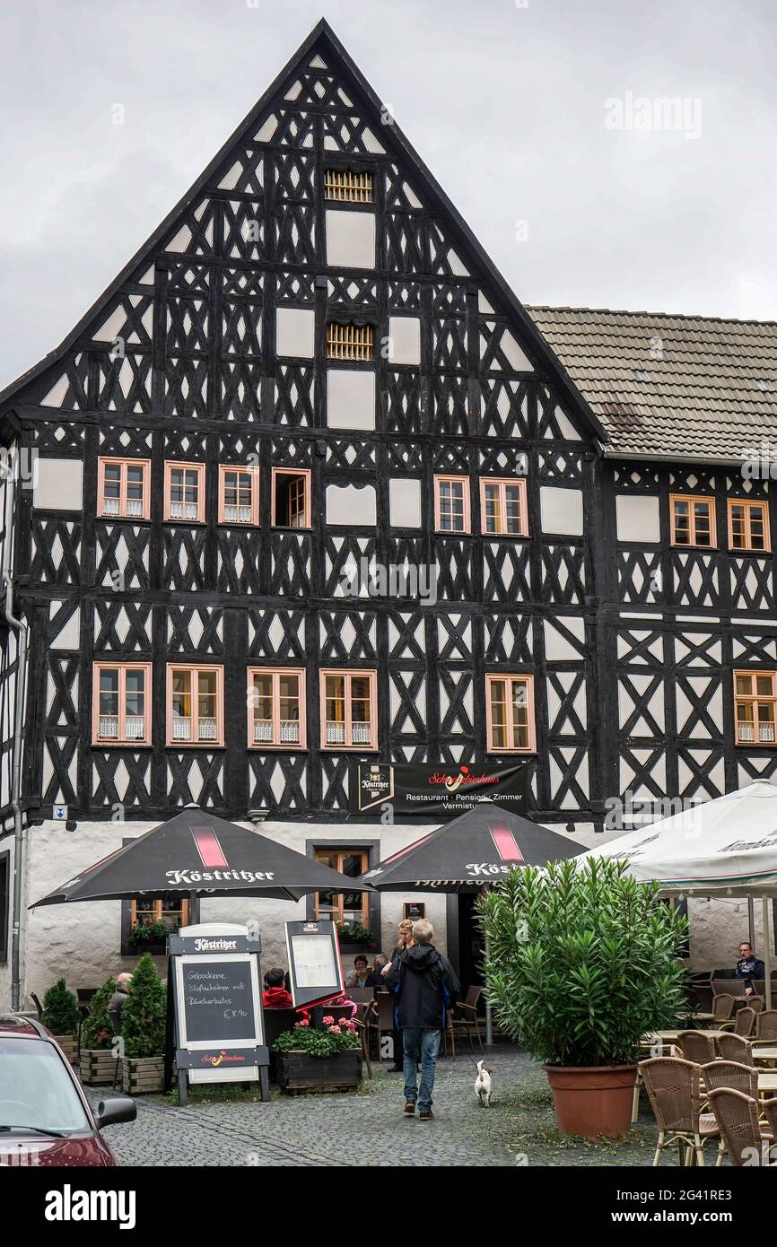 Chairs tables in traditional hi-res stock photography and images - Alamy