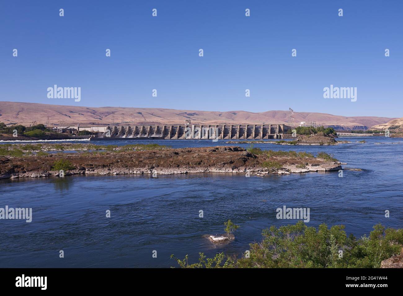 The Dalles Dam on the Columbia River Stock Photo - Alamy